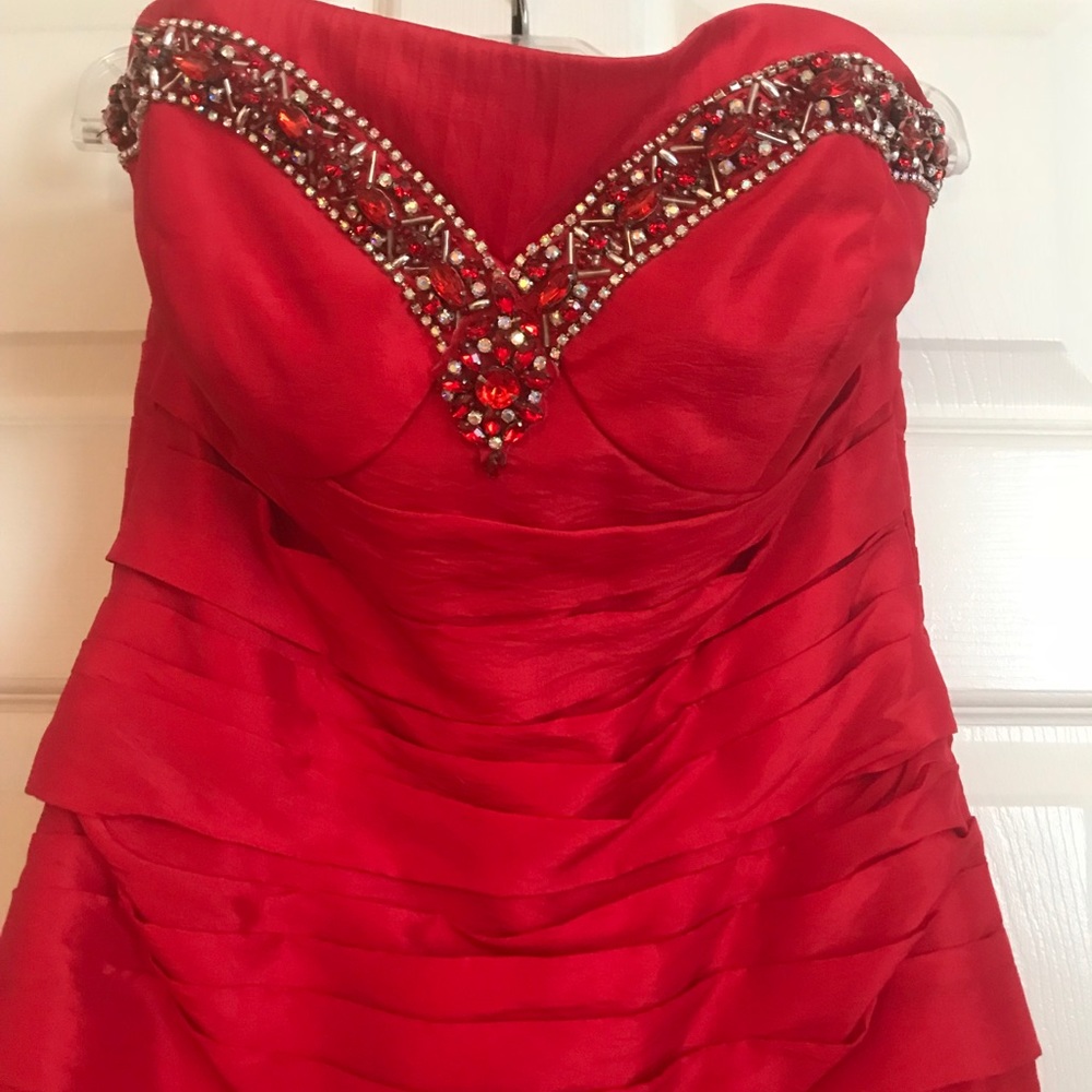 Red Silk / Satin Evening Gown / Pageant Prom - Gem